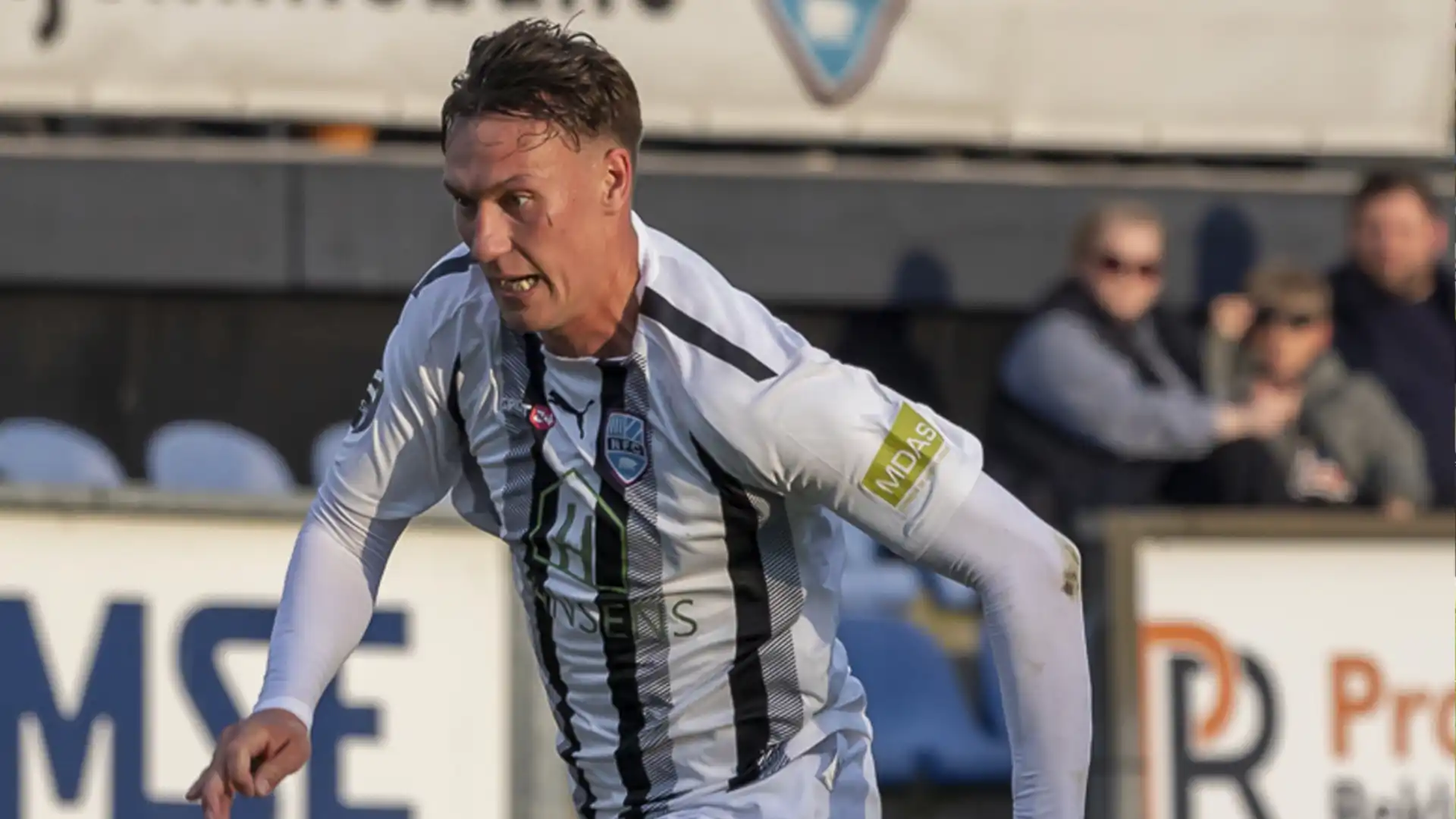 Asger Højmark Forlænger med Nykøbing FC // 3 Række.dk